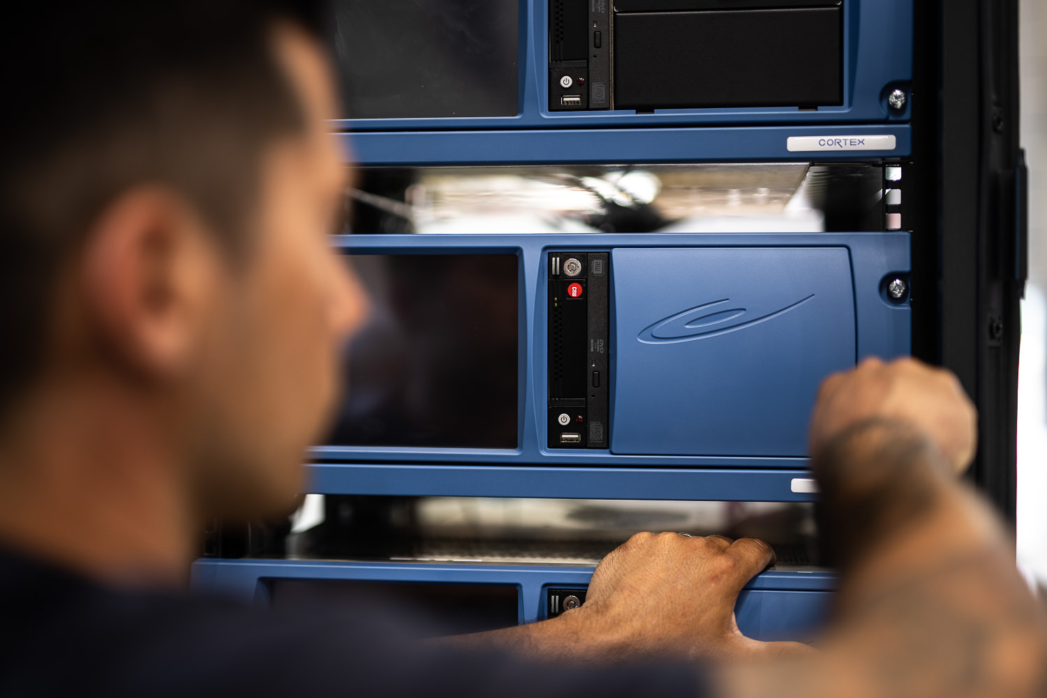 Telemetry Tracking Antennas - Safran Data Systems, Inc.Safran Defense ...